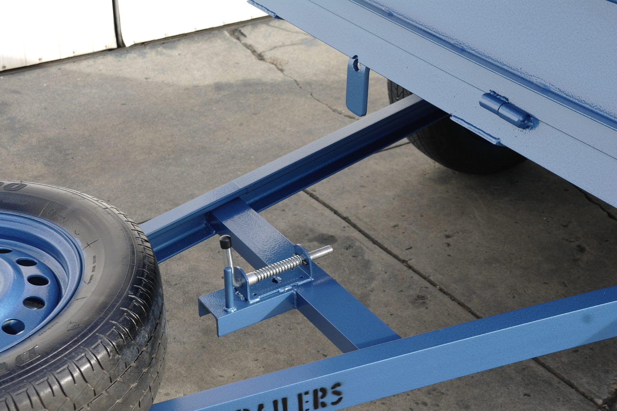 Tilt Up Trailer – Kessner Trailers